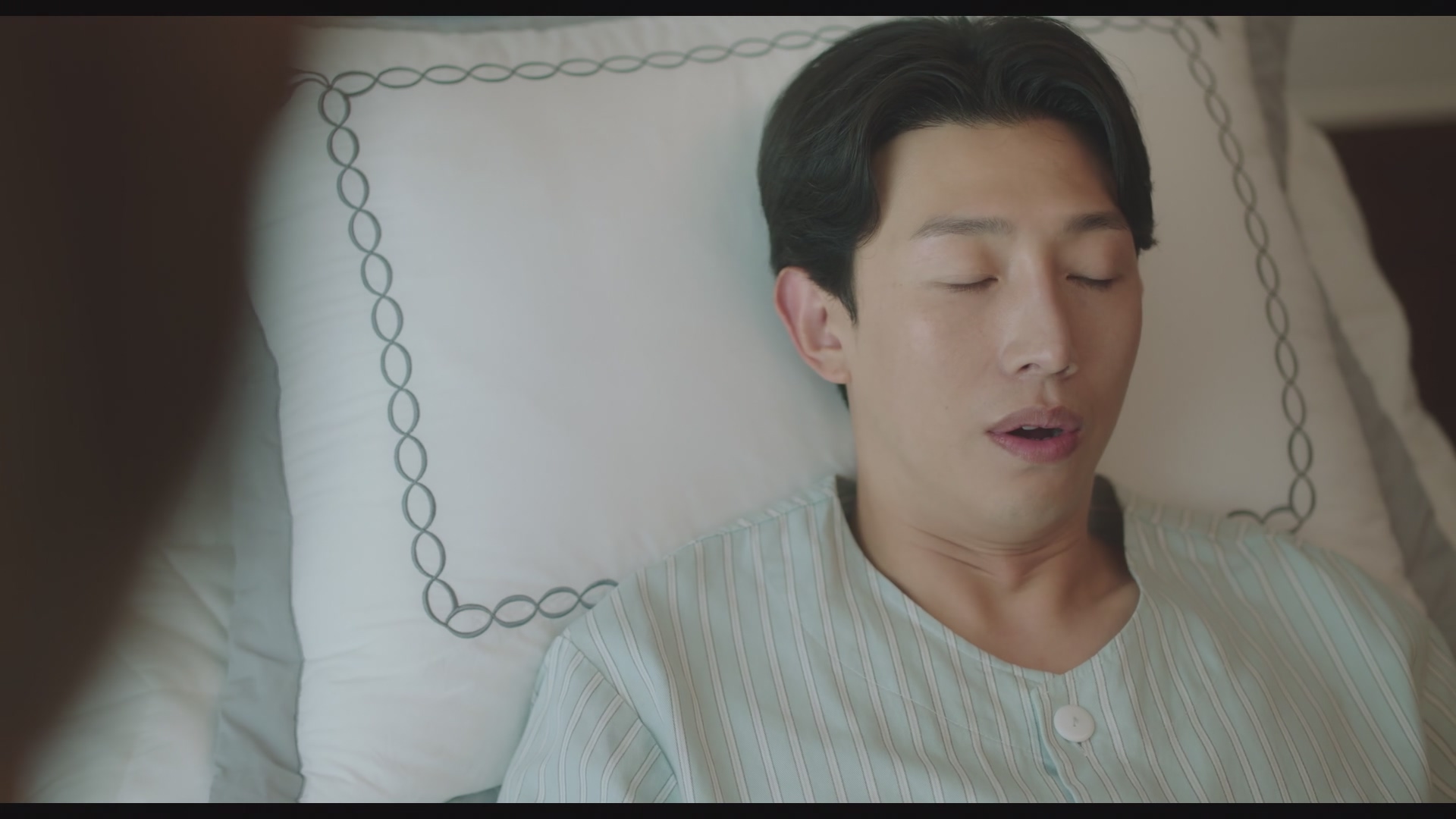 우영우 E01-E16 똑바로 꺼꾸로
