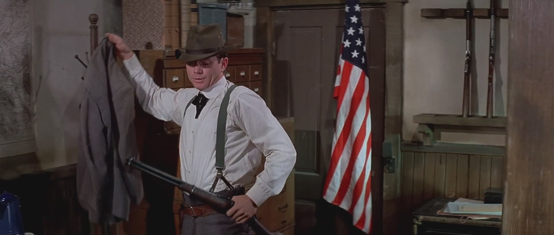 찰턴 헤스턴. 제임스 코번의 서부영화 [리벤지 게임 The Last Hard Men]