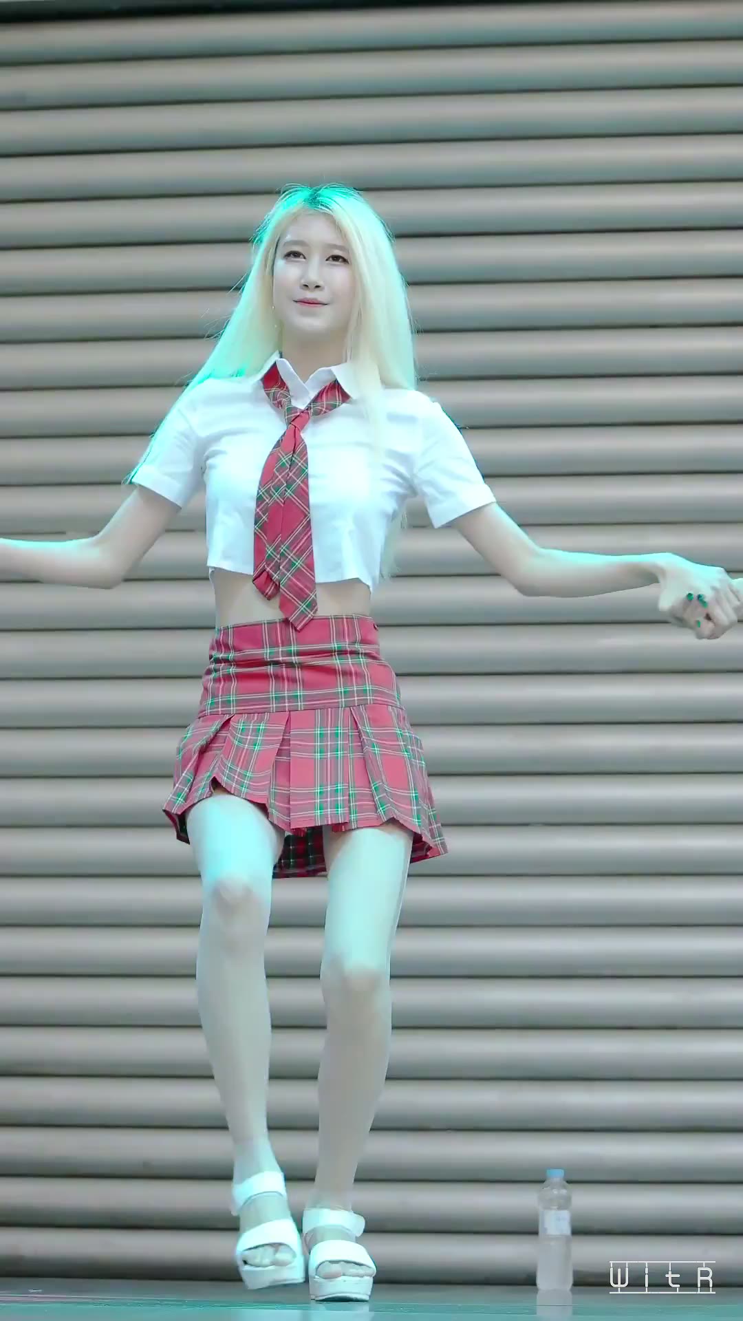 [직캠] 160619 레드캣 소라-V